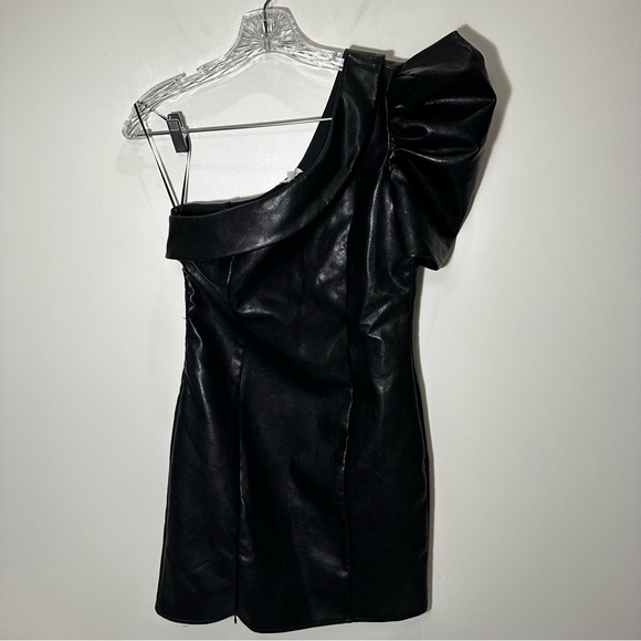 TCEC | Dresses | Nwt Tcec Faux Leather One Shoulder Mini Dress Medium ...